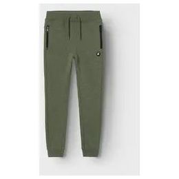 Jogginghose name it "NKMVIMO f&uuml;r Jungen mit B&uuml;ndchen und Stretchkomfort", M&auml;dchen, Gr. 152, N-Gr, gr&uuml;n (rifle gr&uuml;n), Sweatware, Obermaterial: 60% Baumwolle, 40% Polyester, unifarben, regular fit kn&ouml;chellang, Hosen Jogginghose, unifarben, casual, regular fit, Baumwollmischung, Rundhals