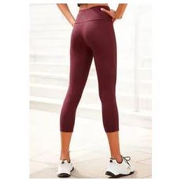 Caprileggings Lascana, Damen, Gr. 52/54, N-Gr, rot (weinrot), Single Jersey, Obermaterial: 95% Baumwolle, 5% Elasthan, unifarben, Basic, Basic kniebedeckend, Hosen, mit breitem weichem B&uuml;ndchen, Loungewear