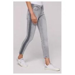 Slim-fit-Jeans SOCCX, Damen, Gr. 28, Normalgr&ouml;&szlig;en, grau, Denim/Jeans, Material: 98% Baumwolle, 2% Elasthan, Zusatz: Enth&auml;lt nichttextile Teile tierischen Ursprungs (Badge), bedruckt, slim fit, Jeans Slim-fit-Jeans, mit verk&uuml;rztem Bein
