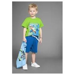 T-Shirt & Sweatbermudas Kidsworld, Jungen, Gr. 92/98, gr&uuml;n (gr&uuml;n, blau), Single Jersey, Obermaterial: 100% Baumwolle. Obermaterial Hose: 100% Baumwolle, bedruckt, KOB Set-Artikel, T-Shirt und Hose im Set