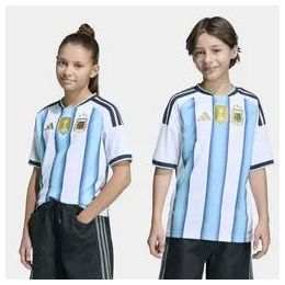 Fu&szlig;balltrikot Adidas PERFORMANCE "ARGENTINIEN 26 KIDS HEIMTRIKOT", Jungen, Gr. 128, wei&szlig;, icey blau, light blau, Obermaterial: 100% Polyester, normal, Rundhals, Trikots Fu&szlig;balltrikot, WM Trikot Argentinien 2026