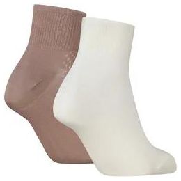 Kurzsocken Puma "Puma WOMEN QUARTER 2P", Damen, Gr. 39-42, pristine, sandstone, Obermaterial: 65% Baumwolle, 22% Polyester, 10% Polyamid, 3% Elasthan, Socken, atmungsaktives Mesh zur Bel&uuml;ftung, um k&uuml;hl und trocken zu bleiben
