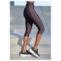 Sporthose Lascana ACTIVE, Damen, Gr. XL (48/50), N-Gr, braun, Trikot, Obermaterial: 85% Polyester, 15% Elasthan, figurbetont kniebedeckend, Hosen Sporthose, in Leo-Optik mit breitem B&uuml;ndchen