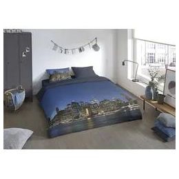 Wendebettw&auml;sche "NY City", blau, B/L: 135cm x 200cm, 1 Stk., 1 Stk., Renforc&eacute;, B/L: 80cm x 80cm, 2 Stk., Renforc&eacute;, Obermaterial: 100% Polyester, PURE LUXURY COLLECTION, Bettw&auml;sche, Wendebettw&auml;sche, Mikrofaser, 135x200, Pflegeleicht, Rei&szlig;verschluss, Wendeoptik New York