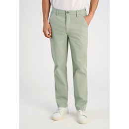 LINDBERGH Herren Chinos "Chinos Relaxed Loose Fit", gr&uuml;n, Gr. 29, unifarben, Obermaterial: 98% Baumwolle, 2% Elasthan, Hosen