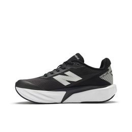 New Balance Sneaker 'FuelCell Rebel'. Damen Gr&ouml;&szlig;e 39 schwarz / wei&szlig;