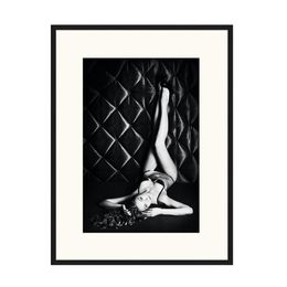Liv Corday Bild 'Lay Back' Herren Gr&ouml;&szlig;e 30x40 grau / schwarz / wei&szlig;