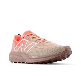 New Balance Laufschuh 'FuelCell Venym' Herren Gr&ouml;&szlig;e 44.5 cappuccino / pastellrot / wei&szlig;