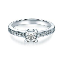 Trilani Ring Damen Gr&ouml;&szlig;e 60 silber / transparent