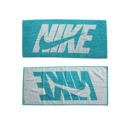 Nike Jacquard Medium Graphic Towel