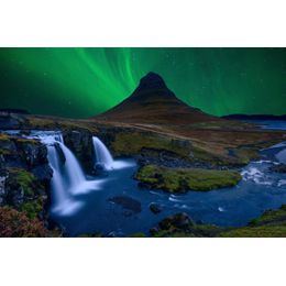 papermoon Fototapete "Photo-Art ALVARO ROXO, KIRKJUFELL UNTER EINEM BOREALEN GR&Uuml;NEN HIMMEL", B/L: 4,5m x 2,8m, Bahnen: 9 Stk., bunt, Schlafzimmer,