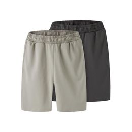 TWO SOON Shorts in Asphalt | Gr.: 122