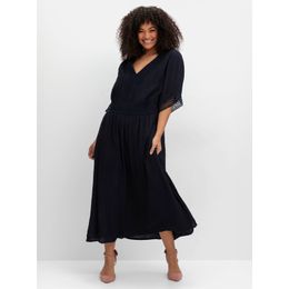 sheego Gro&szlig;e Gr&ouml;&szlig;en Maxikleid mit H&auml;kelspitze, tiefblau, Gr&ouml;&szlig;e 46 - Damen