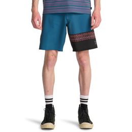 Boardshorts Billabong "Burleigh Pro 18", Herren, Gr. 33(M/L), real teal, Obermaterial: 90% Microfaser, 10% Elasthan;, Hosen