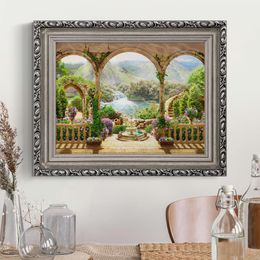 Bilderwelten Bild mit Barockrahmen Antik Blumen Fotomontage Barock bunt - Traumhafter Ausblick auf einen Wasserfall in den Bergen - Berg Wohnzimmer Schlafzimmer