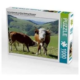 Calvendo Kuh mit Stierkalb und Blick Richtung M&uuml;nstertal (Puzzle)