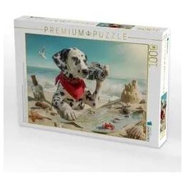 Calvendo Puzzle Dalmatiner Hund auf Schatzsuche am Strand mit Karte und Kamera 1000 Teile Lege-Gr&ouml;&szlig;e 64x48cm Foto-Puzzle f&uuml;r gl&uuml;ckliche Stunden