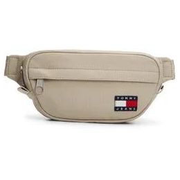 Tommy Hilfiger Bauchtasche TOMMY JEANS "TJM ESS DAILY RIPSTOP BUMBAG", Damen, Gr. B/H/T: 32cm x 13,5cm x 5,5cm, taupe, Textil, Taschen, Minibag, Bauchtasche mit Klickverschluss und Logo auf Schulterriemen