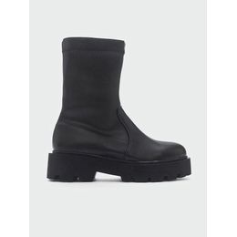 Trendyol Boots in Schwarz - 61% | Gr&ouml;&szlig;e 38 | Damen-stiefel