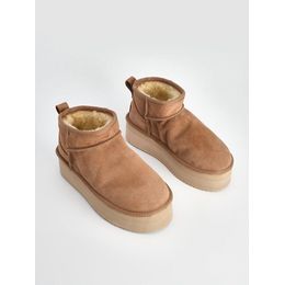 Trendyol Leder-Winterboots in Hellbraun - 65% | Gr&ouml;&szlig;e 37 | Damen-stiefel