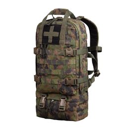 Rucksack Medic Pack 18 Liter M05 woodland