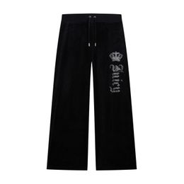 Sweathose Juicy Couture "GOTHIC CROWN OG STRAIGHT LOW RISE PANTS. Damen", Damen, Gr. XS, EURO-Gr&ouml;&szlig;en, schwarz, 95% Polyester, 5% Elasthan, Hosen Sweathose, Trainingshose Damen, Sweathose, Velour, Jogginghose mit Glitzer, Sale