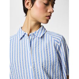 Pieces Damen Hemdbluse "PCSTINNA SS SHIRT WVN NOOS BC"hydrangea stripes:hellwei&szlig;, Gr. XS, gestreift, Web, Obermaterial: 100% Baumwolle, Blusen, mit