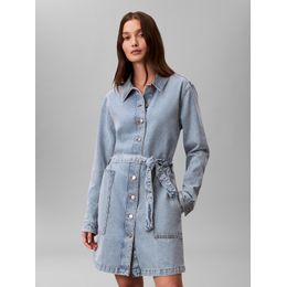 Jeanskleid Calvin Klein Jeans "BELTED DENIM MINI DRESS COASTAL", Damen, Gr. S (38), N-Gr, coastal light, Denim/Jeans, Obermaterial: 100% Baumwolle, unifarben, relaxed fit kniefrei, Rundhals, &Auml;rmel mit &Auml;rmelschlitz 1-Knopf-Manschette, Kleider Jeanskleid, Regular Fit, durchgehende Knopfleiste und G&uuml;rtel