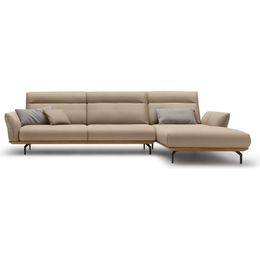 Creation BY ROLF BENZ Ecksofa &raquo;CR.460 Designsofa mit erstklassigem Sitzkomfort&laquo; Sockel in Nussbaum, Winkelf&uuml;&szlig;e in Umbragrau, Breite 338 cm beige 