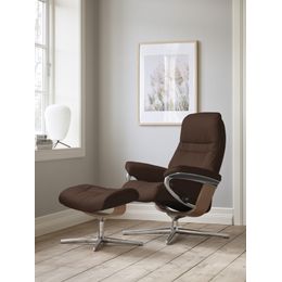 Relaxsessel stressless "Sunrise", braun (malt braun batick), B:92cm H:105cm T:80cm, Leder BATICK: BATICK ist ein leicht korrigiertes, durchgef&auml;rbtes und genarbtes M&ouml;belleder, bei dem die meisten Unebenheiten und Spuren in der Regel entfernt wurden., Sessel, Relaxsessel, mit Hocker, mit Cross Base, Gr&ouml;&szlig;e S, M & L, Holzakzent Eiche