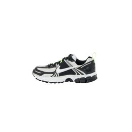Nike Sportswear Sneakers 'Vomero 5' boy Black size 4Y