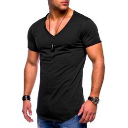 behype Herren T-Shirt "NUKE", schwarz, Gr. M, unifarben, 100% Baumwolle, Shirts, mit V-Ausschnitt