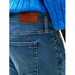Damen Bootcut-Jeans "CRV DNM FINN FLARE RW", blau, Gr. 54, Tommy Hilfiger Curve, unifarben, Denim/Jeans, Obermaterial: 82% Baumwolle, 16% Polyester,