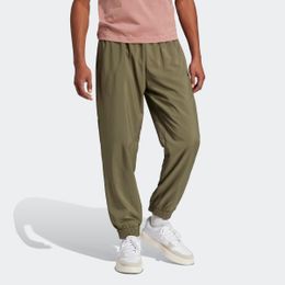 Herren Sporthose "ESSENTIALS KLEINES LOGO STANFORD", gr&uuml;n, Gr. S, adidas Sportswear, Obermaterial: 100% Polyester, Hosen, f&uuml;r Freizeitaktivit&auml;ten,