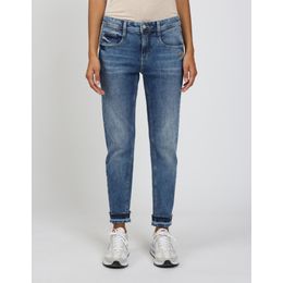 Relax-fit-Jeans Gang "94AMELIE CROPPED", Damen, Gr. 26, N-Gr, lightning crash, Denim/Jeans, Obermaterial: 98% Baumwolle, 2% Elasthan, relaxed fit 7/8-L&auml;nge, Jeans, aus robustem Gabardine Stretch