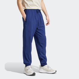 Herren Sporthose "ESSENTIALS KLEINES LOGO STANFORD", blau, Gr. S, adidas Sportswear, Obermaterial: 100% Polyester, Hosen, f&uuml;r Freizeitaktivit&auml;ten,