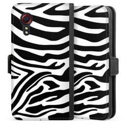 DeinDesign Galaxy XCover 5 EE Handy Klapph&uuml;lle Handyh&uuml;lle aus Kunst Leder schwarz Flip Case Animal Print Zebra Animal Look Sideflip mit Lasche