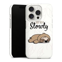 DeinDesign iPhone 15 Pro Handy Premium Case Smartphone Handyh&uuml;lle Schutzh&uuml;lle gl&auml;nzend Animals Sloth Lazy Sunday Premium Case