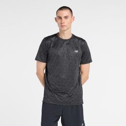 Laufshirt New Balance "SPORT ESSENTIAL PRINTED T-SHIRT", Herren, Gr. XXL, schwarz, Obermaterial: 100% Polyester, Shirts Laufshirt, f&uuml;r vielseitige Aktivit&auml;ten, ideal f&uuml;r Lauftraining, f&uuml;r Erwachsene