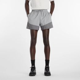 New Balance Sportshorts 'Sport Legacy' Herren Gr&ouml;&szlig;e S grau / hellgrau / wei&szlig;