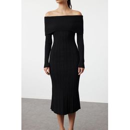 Trendyol Strickkleid in Schwarz - 57% | Gr&ouml;&szlig;e M | Damen-kleider