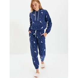 Trendyol Pyjama Damen Gr&ouml;&szlig;e S dunkelblau / wei&szlig; Winterkleid