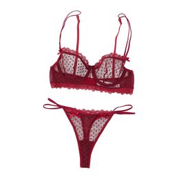 Trendyol Set Damen Gr&ouml;&szlig;e 70 kirschrot