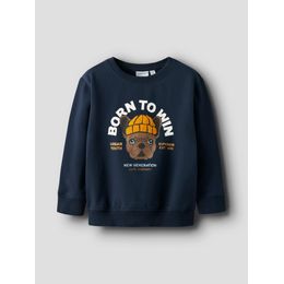 name it Jungen Sweatshirt "NMMRIGUNA LS NREG SWEAT BRU BOX", blau, Gr. 116, bedruckt, Sweatware, Obermaterial: 95% Baumwolle, 5% Elasthan, Sweatshirts