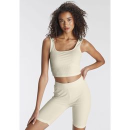 Shorty Lascana, Damen, Gr. 44/46, beige, Jersey, Obermaterial: 63% Polyester, 32% Viskose, 5% Elasthan, k&ouml;rpernah bodenlang, Homewear-Sets Shorty, bestehend aus Top und Shorts aus Rippmaterial, Homewear-Set