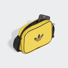 Sporttasche adidas originals "ADICOLOR CLASSIC MINI AIRLINER", Damen, eqt gelb, Obermaterial: 100% Polyurethan, Taschen Sporttasche