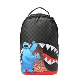 Sprayground Rucksack 'SESAME STREET COOKIE MONSTER SNEAKING' Herren Gr&ouml;&szlig;e One Size azur / rot / schwarz / wei&szlig;