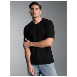 T-Shirt TRIGEMA "TRIGEMA V-Shirt DELUXE Baumwolle", Herren, Gr. 5XL, schwarz, Single Jersey, 100% Baumwolle, Basic, lang, V-Ausschnitt, Shirts T-Shirt