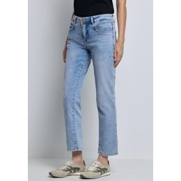 Slim-fit-Jeans STREET ONE STUDIO, Damen, Gr. 32, L&auml;nge 28, ultra bleach wash, Jeans, 79% Baumwolle, 15% Polyester, 4% Elastomultiester, 2% Elasthan, unifarben, kn&ouml;chellang, Jeans Slim-fit-Jeans, Middle Waist
