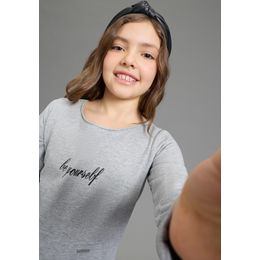 Sweatshirt Bruno Banani "mit l&auml;ssigem Ausschnitt & Folienprint f&uuml;r M&auml;dchen: BE YOURSELF", M&auml;dchen, Gr. 128/134, graumeliert, Sweatware, Obermaterial: 90% Baumwolle, 10% Viskose, bedruckt, Basic, U-Boot-Ausschnitt, abgestepptes B&uuml;ndchen, Sweatshirts Sweatshirt, f&uuml;r M&auml;dchen, mit Glitzerdruck und Applikation, mit U-Boot-Ausschnitt